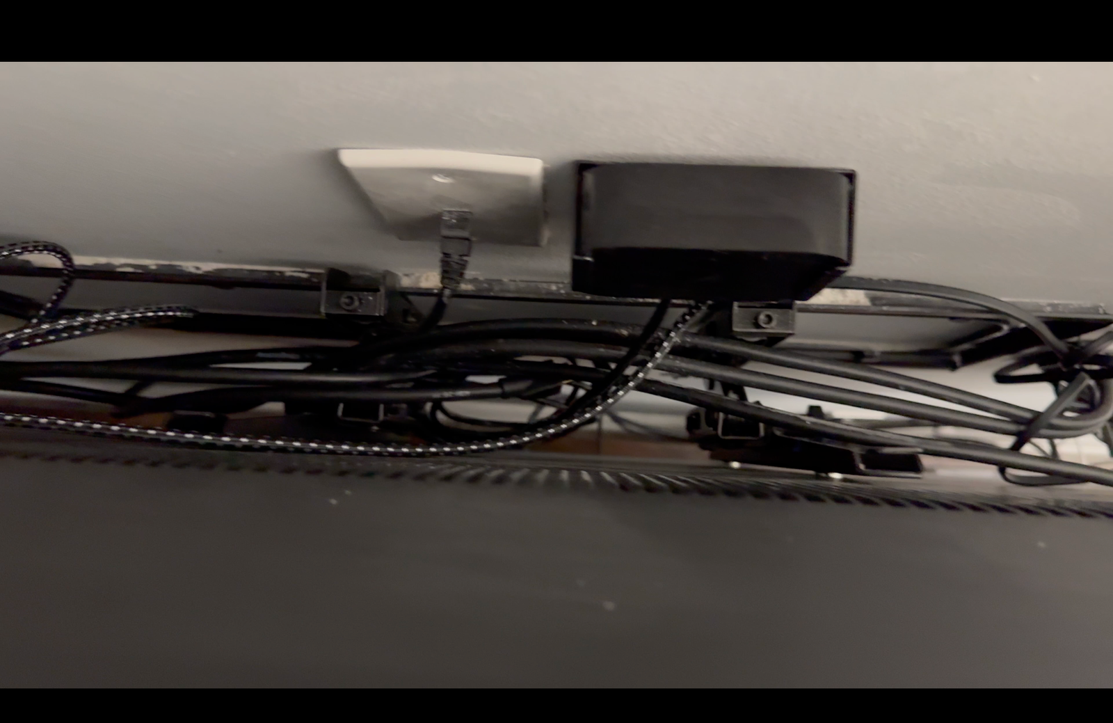 Ubiquiti UniFi Home Network and Rack Setup 2025