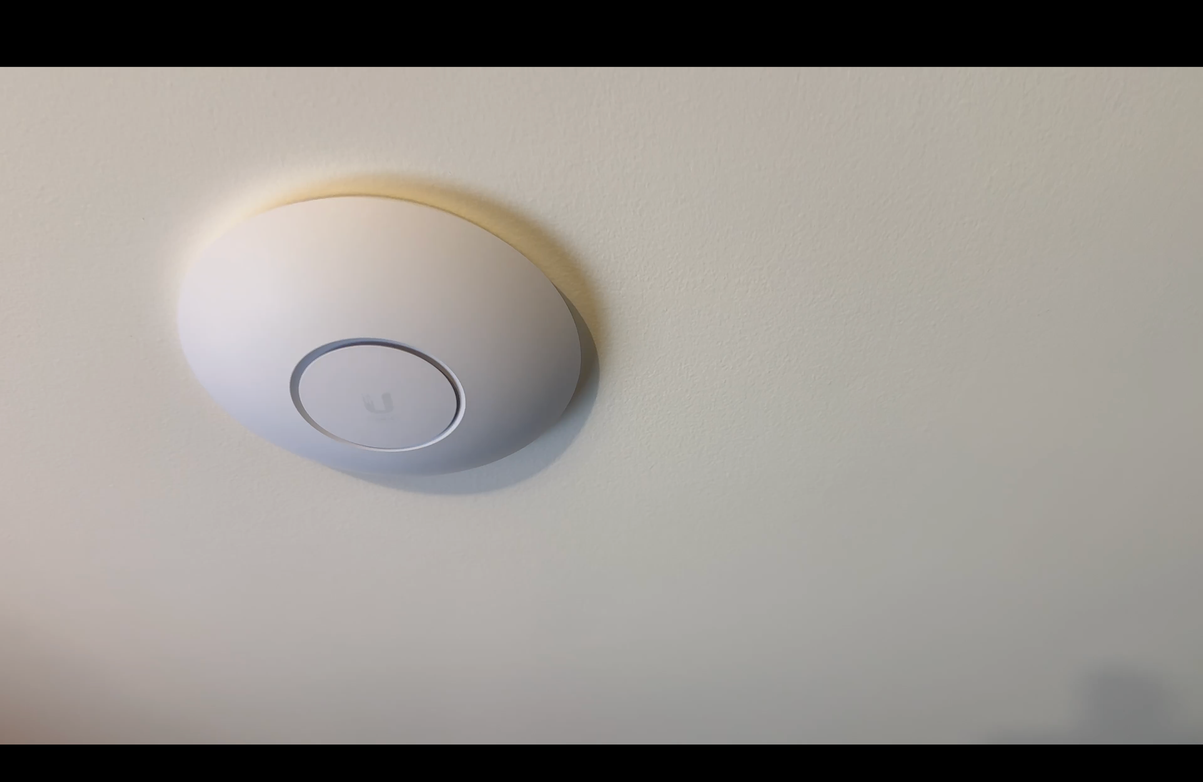 Ubiquiti UniFi Home Network and Rack Setup 2025