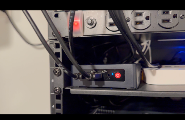 Ubiquiti UniFi Home Network and Rack Setup 2025